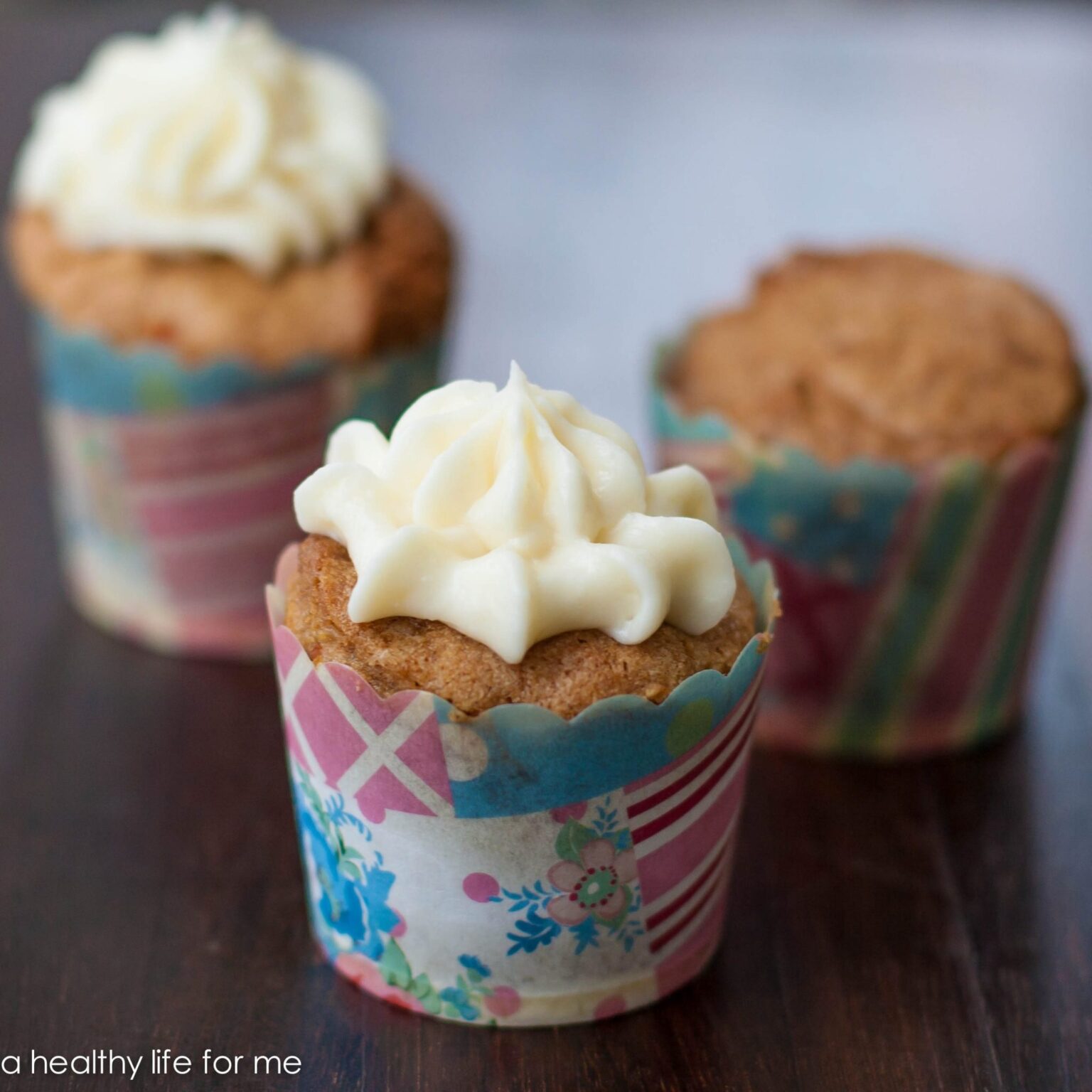 Carrot Cupcakes with Cream Cheese Frosting » A Healthy Life For Me