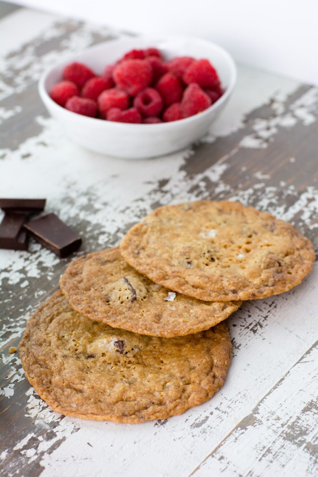 Thin and Crispy Chocolate Chip Cookies | A Healthy Life For Me